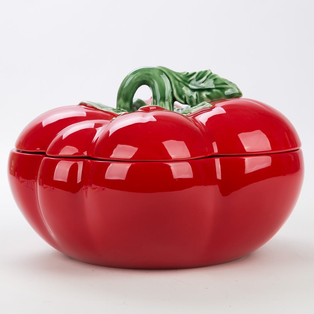 Bordallo Pinheiro - Tomate Tureen 4.5L | Peter's of Kensington Bordallo Pinheiro - Tomate Tureen 4.5L | Peter's of Kensington
